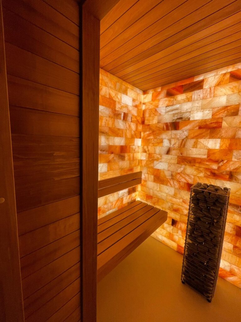 Himalayan Salt Bricks with groove for Sauna Salt Walls